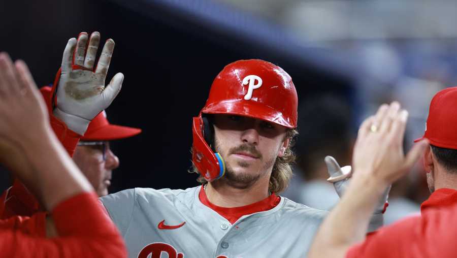 Stott and Clemens each record two RBIs in Phillies 5-2 win over Marlins