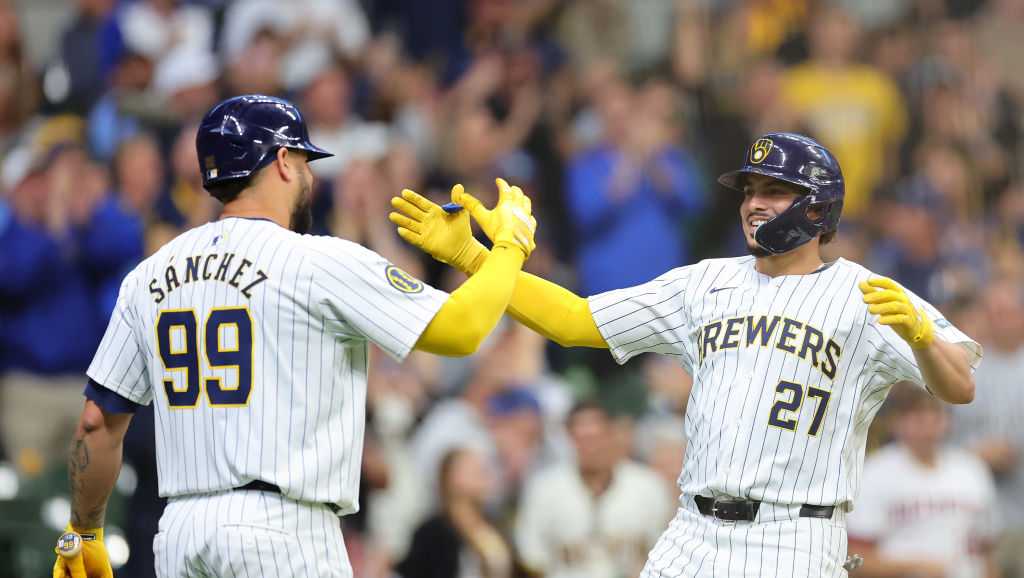 Brewers beat Rockies, Adames and Sanchez hit back-to-back homers