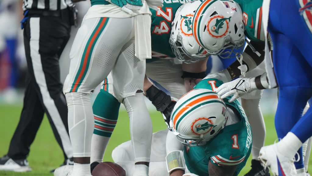 Tua Tagovailoa suffers 3rd diagnosed concussion of his career | What we ...