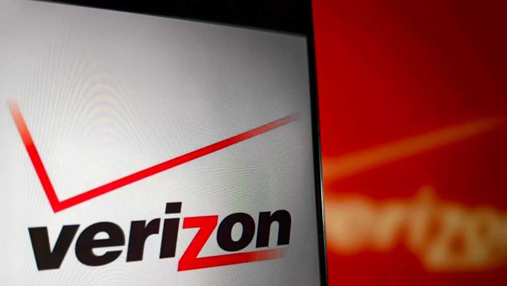 Verizon restores services after outages reported across the country