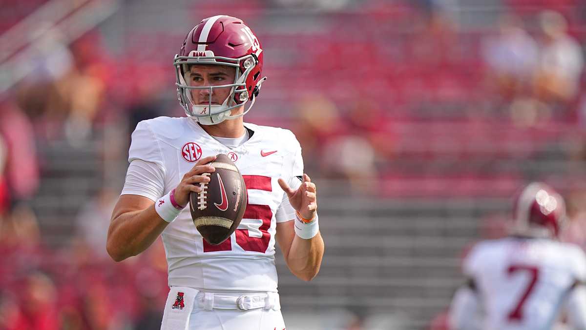 With advice from Nick Saban and Bryce Young, Alabama’s Ty Simpson feels ...