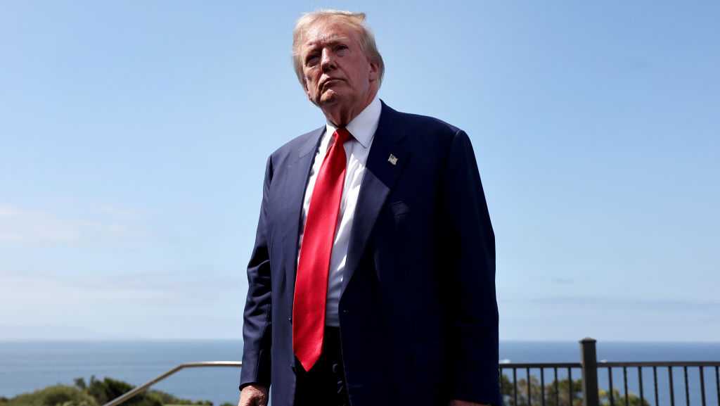 Donald Trump says he will visit Springfield 'in the next two weeks'