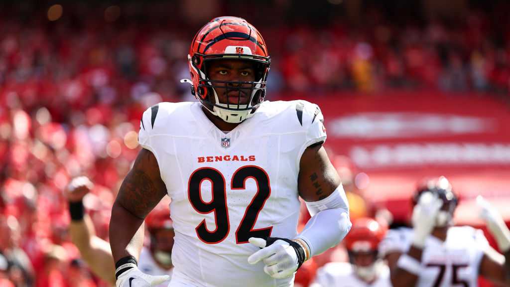 Defensive starters Bell, Rankins among Bengals inactive against Commanders