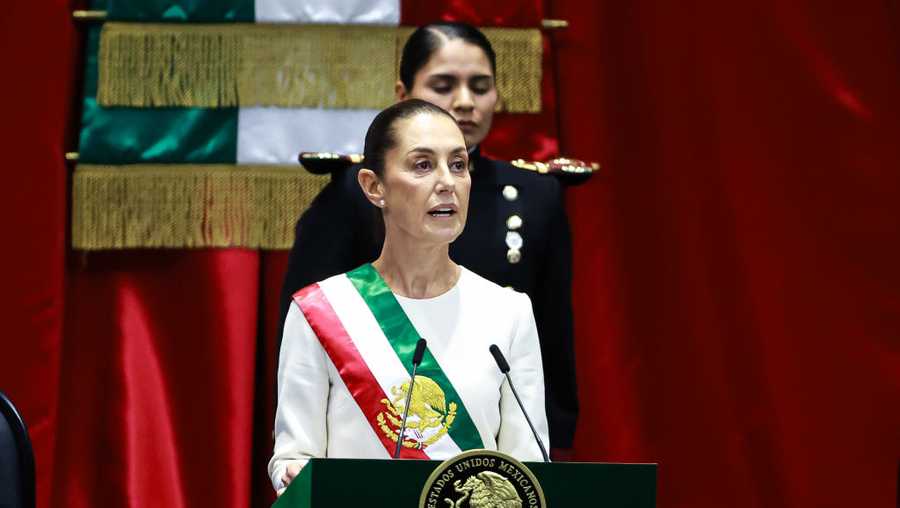 Claudia Sheinbaum juramentada como primera mujer presidenta de México