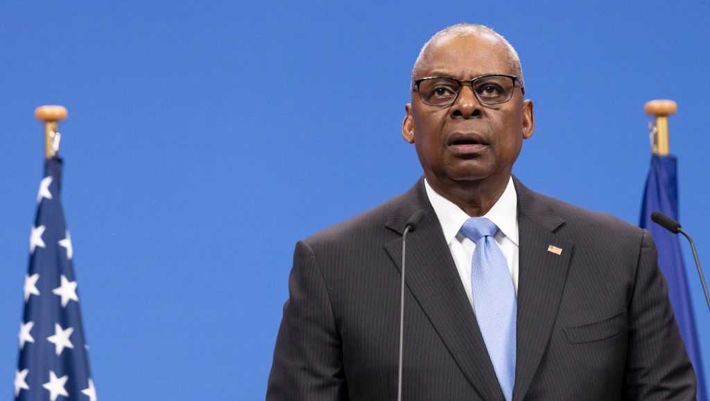 Us Defense Secretary Austin Arrives In Ukraine Amid Russian Gains