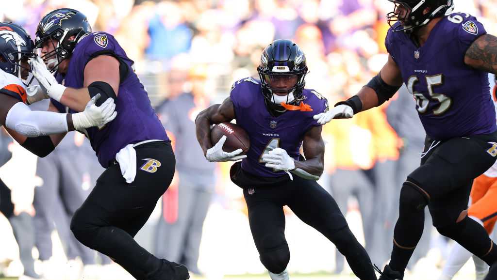 Ravens dominate Denver Broncos 41-10 in bounce-back game