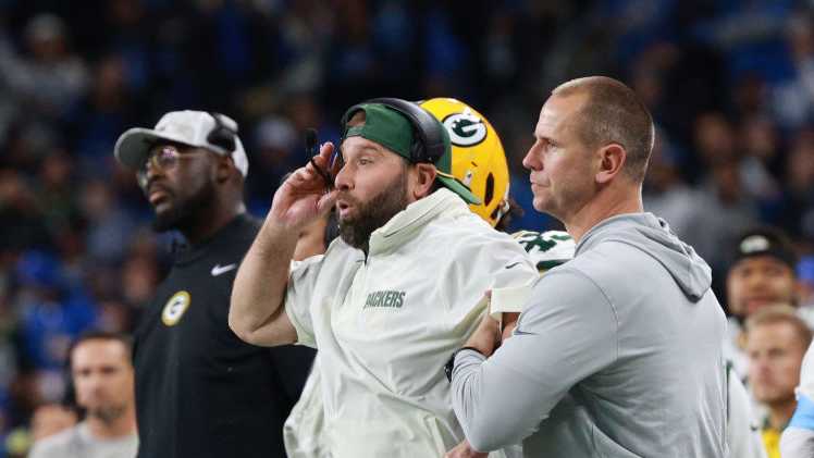 Packers fire defensive line coach as offseason shakeup continues