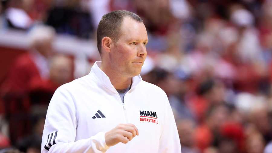 Miami (Ohio) RedHawks knocking on door of AP Top 25 amid undefeated start