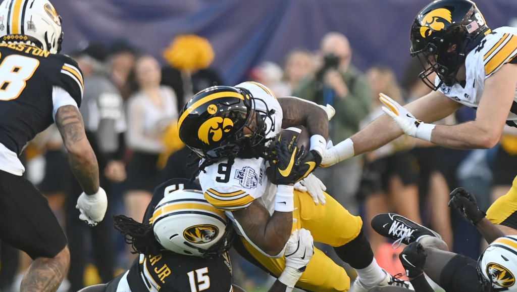 Music City Bowl: Missouri tops Iowa with late field goals