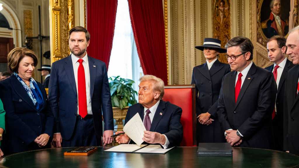 PHOTOS: Middletown native JD Vance inaugurated as US Vice President