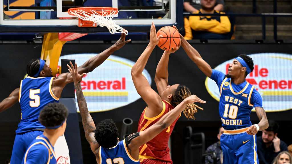 Iowa State basketball: Cyclones drop to No. 3 in new top 25 poll