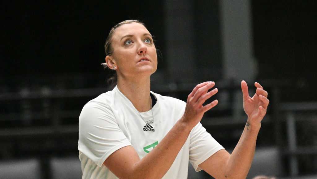 Jordan Larson no longer on Nebraska volleyball coaching staff