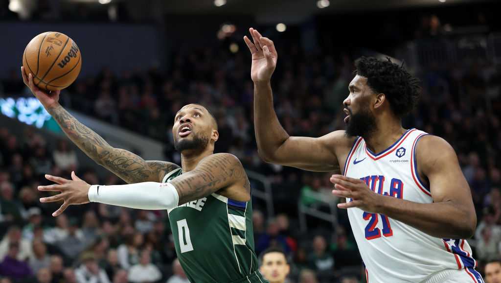 Lillard scores season-high 43 points as Bucks beat 76ers