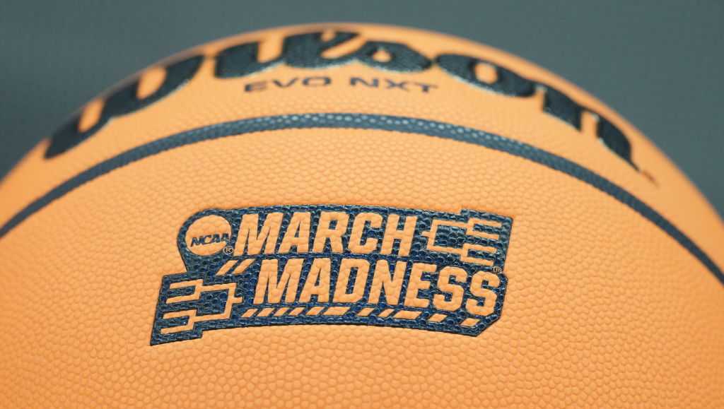 Women's NCAA tournament continues Sunday: A look at who's playing