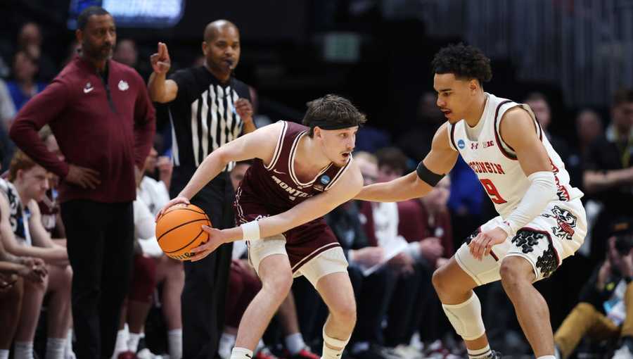 Wisconsin beats Montana, advances to second round of NCAA Tournament