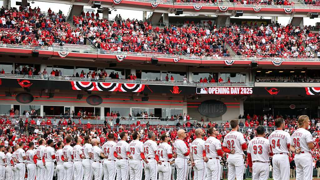 The first Cincinnati Reds lineup of 2026 is here. Here's the Opening ...