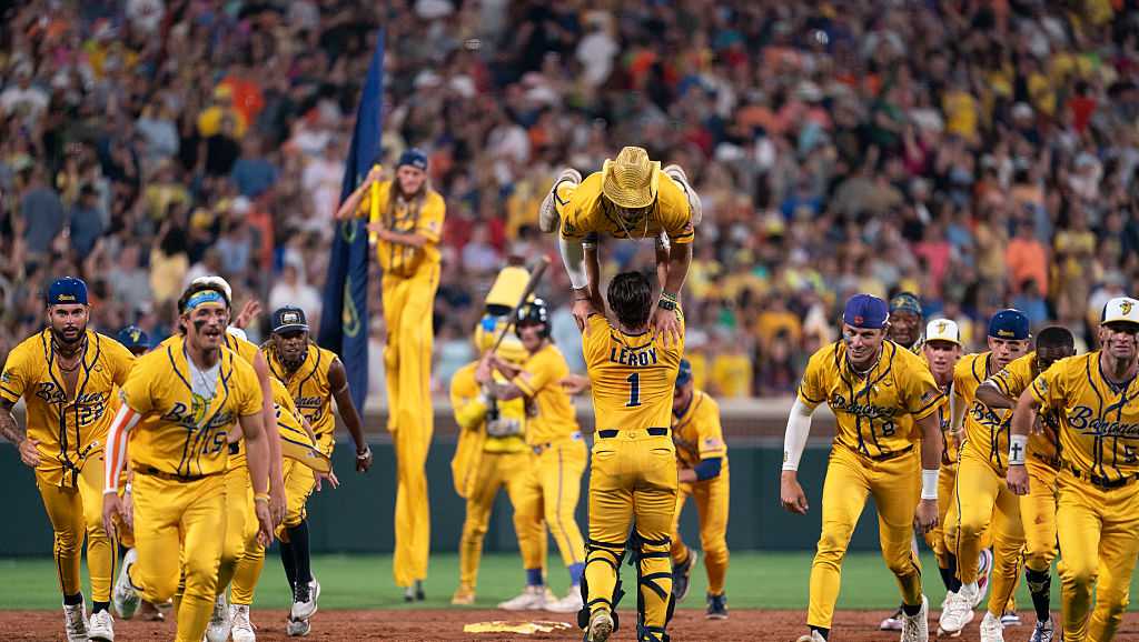 Banana Ball: The Savannah Bananas play a unique version of baseball ...
