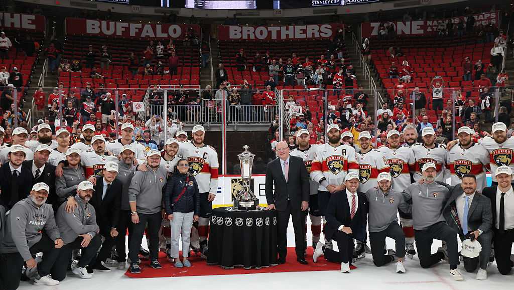 Florida Panthers defeat the Carolina Hurricanes 5-3 to win a trip to ...