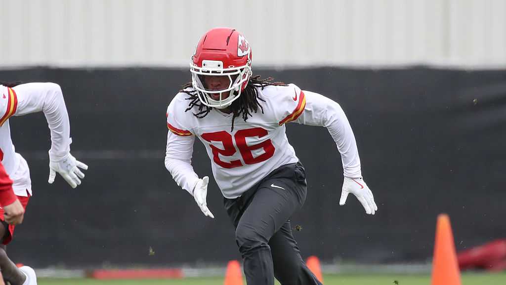 Deon Bush injury: Andy Reid says safety will need surgery