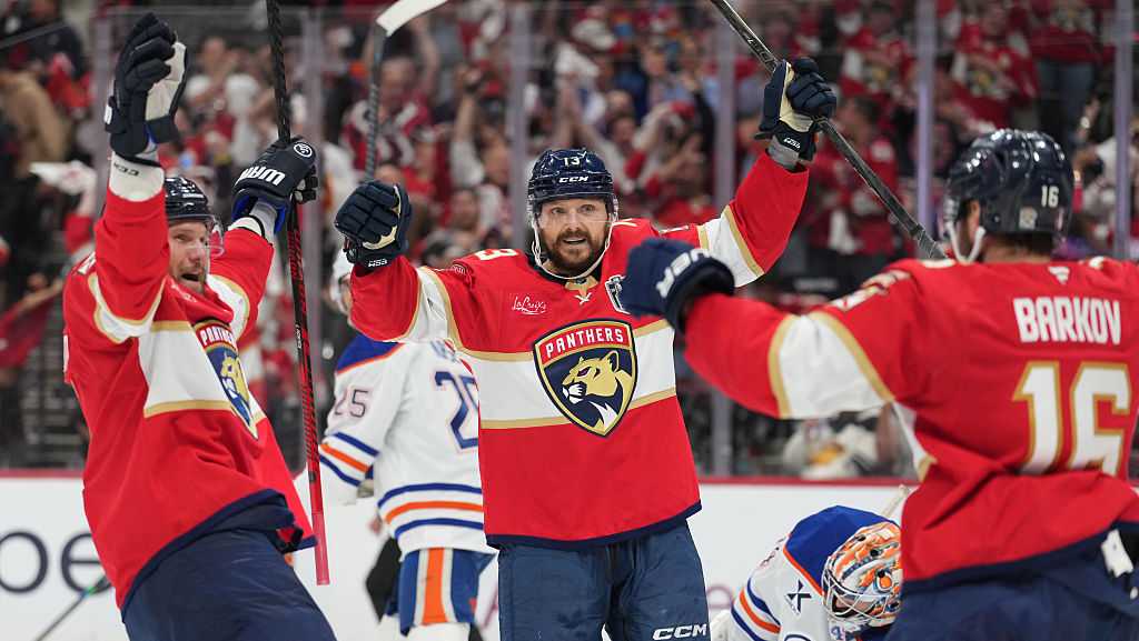 Florida Panthers defeat the Edmonton Oilers 5-1 to win second-straight ...