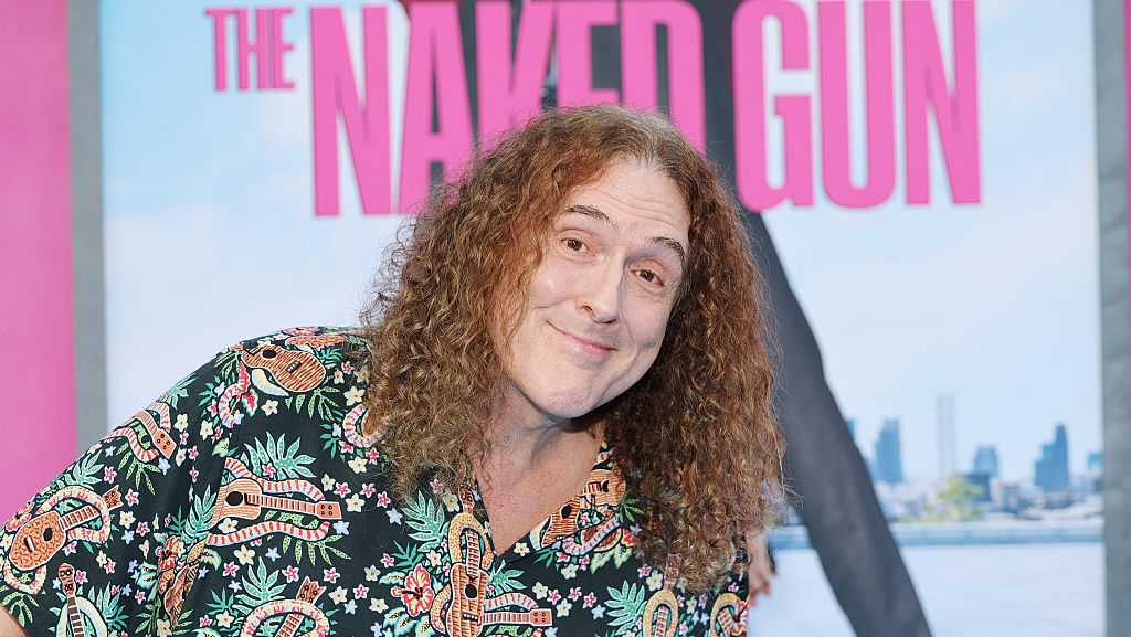 Weird Al Yankovic continuing massive tour, includes a stop in Louisville