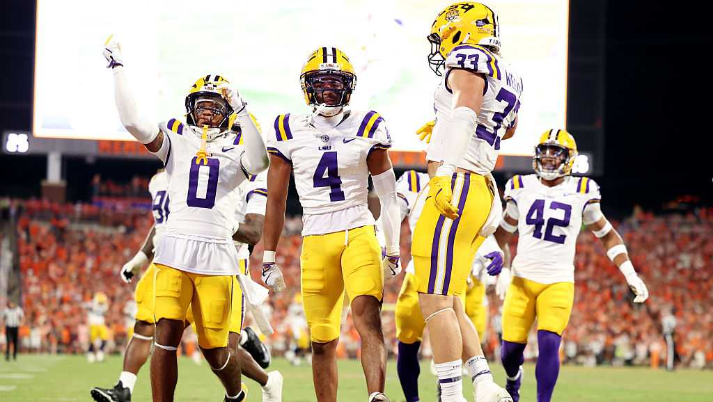 LSU remain ranked in top 3 after game against Louisiana Tech