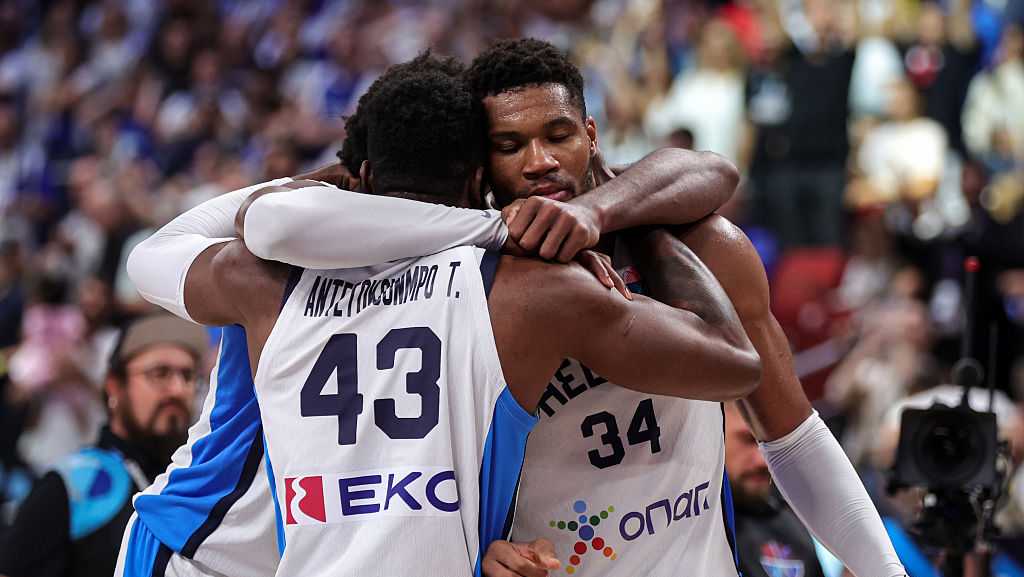 Giannis Antetokounmpo leads Greece to first EuroBasket medal since 2009