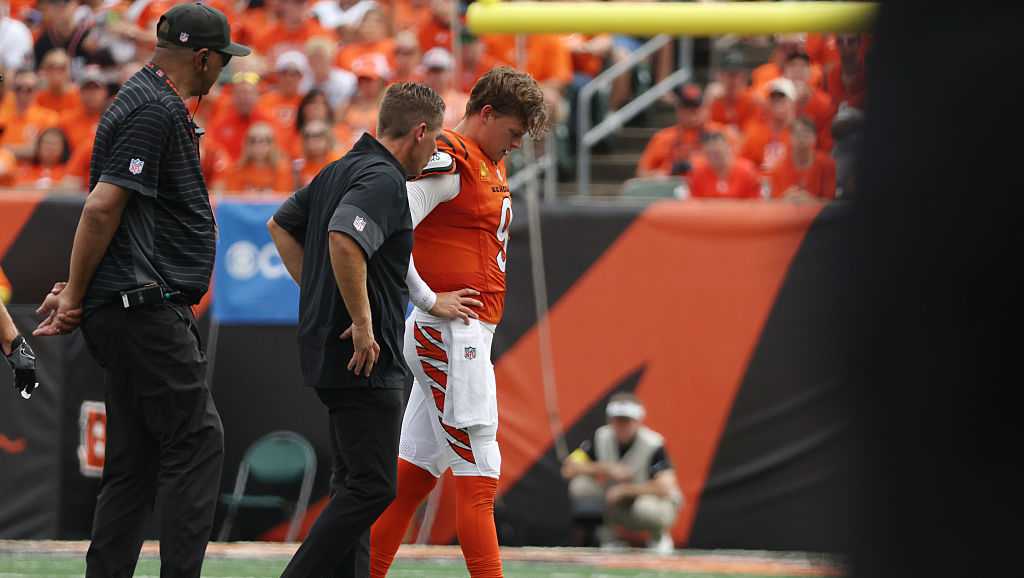 Joe Burrow back at Bengals facility Monday for meetings following ...