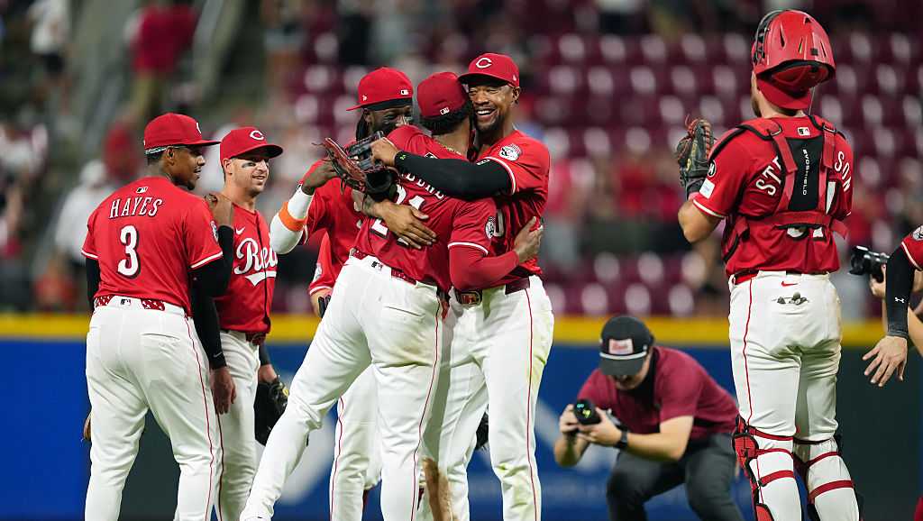 Reds offering $8 tickets, discounted concessions as team fights for ...