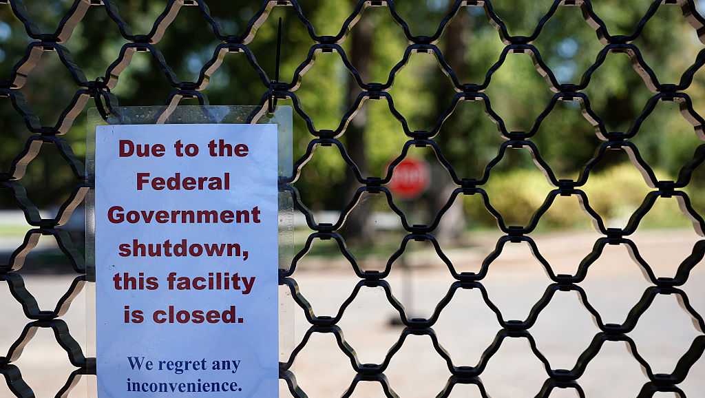 Senate faces shutdown standoff as talks collapse