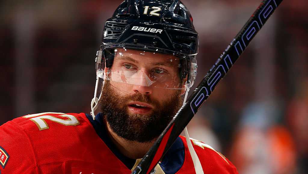 Panthers extend Jonah Gadjovich’s contract on his birthday, securing ...