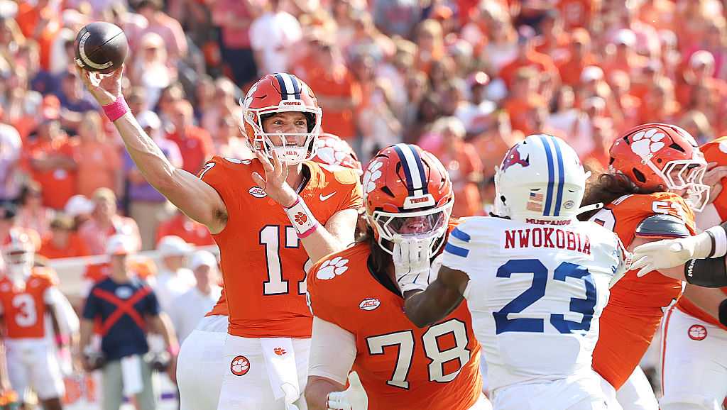 SMU defeats Clemson, 35-24