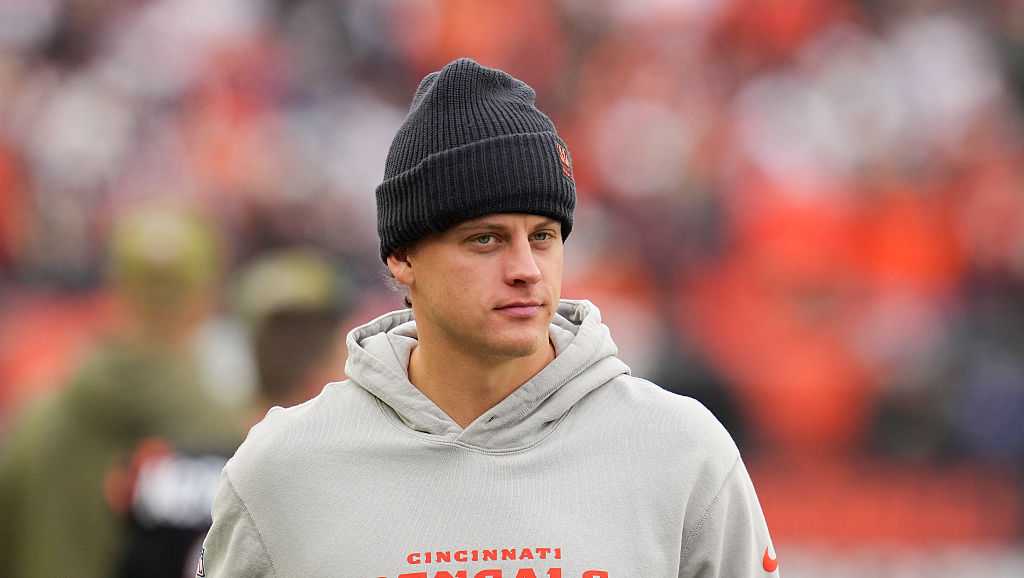 Burrow listed as full practice participant Wednesday for Bengals. When ...