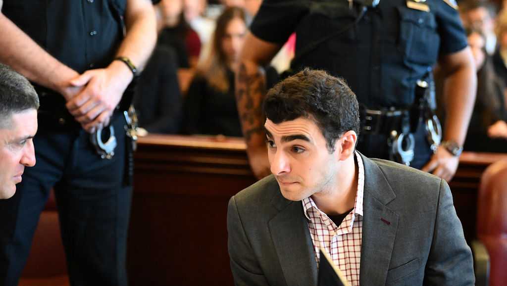 Luigi Mangione fights evidence in Brian Thompson killing