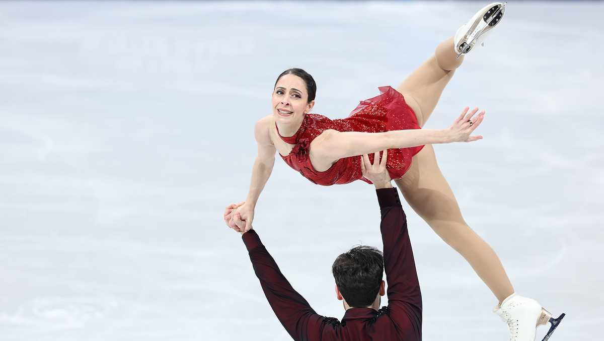 Figure skater Deanna Stellato-Dudek makes Olympic debut at 42