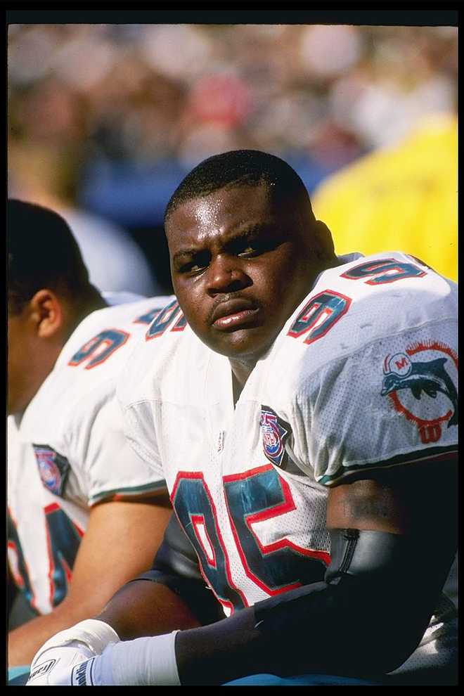 Tim Bowens selected to Miami Dolphins Ring of Honor