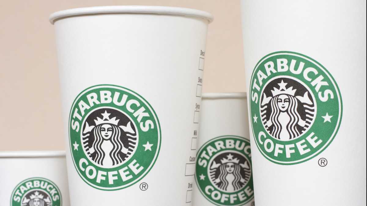 Starbucks Baristas Write Secret Note On Cup To Help Customer