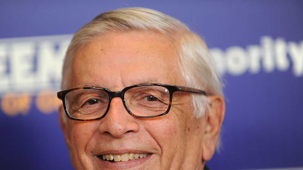 Sports world reacts to death of former NBA Commissioner David Stern
