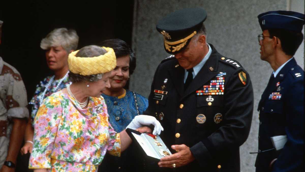 Remembering when Queen Elizabeth II came to Florida