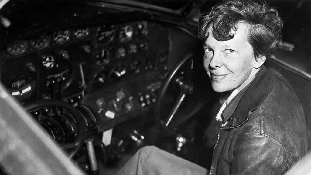 Amelia Earhart's long-lost plane: What we know Amelia Earhart's long-lost plane: What we know