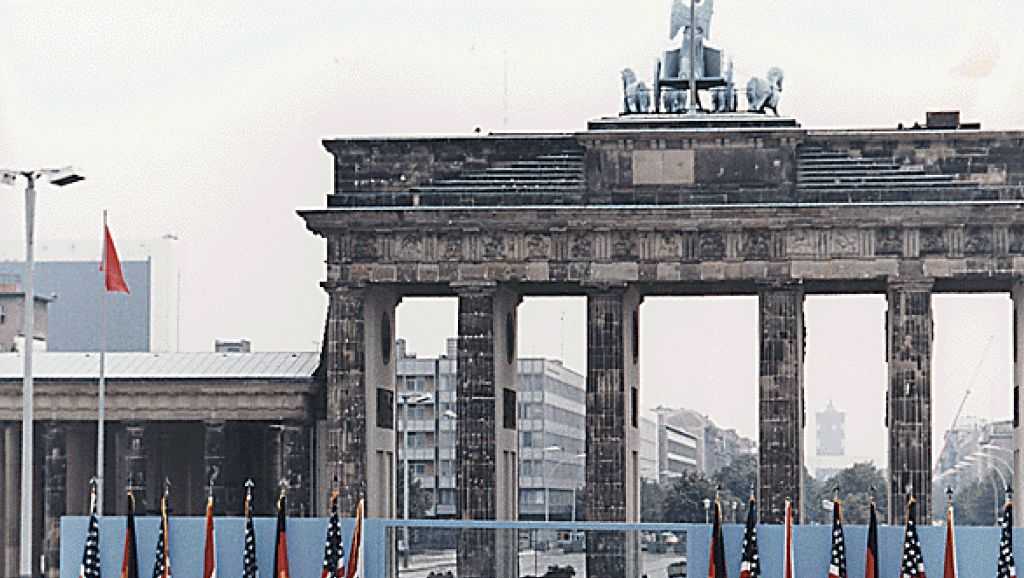 'Tear down this wall': On this day in history, Reagan challenges Gorbachev