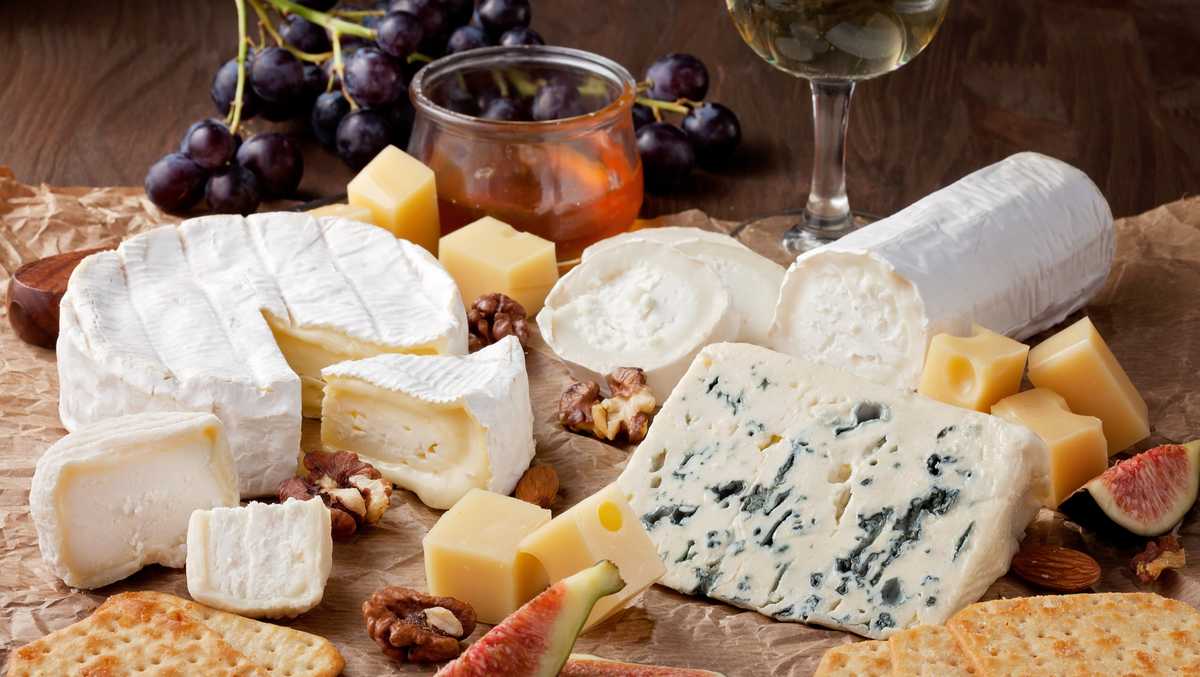 There's a massive cheese surplus in America right now