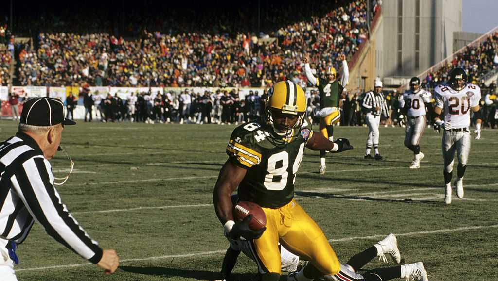 Packers WR Sterling Sharpe elected to Pro Football Hall of Fame