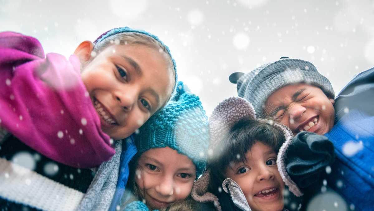 Schools urge parents to prepare children for frigid cold