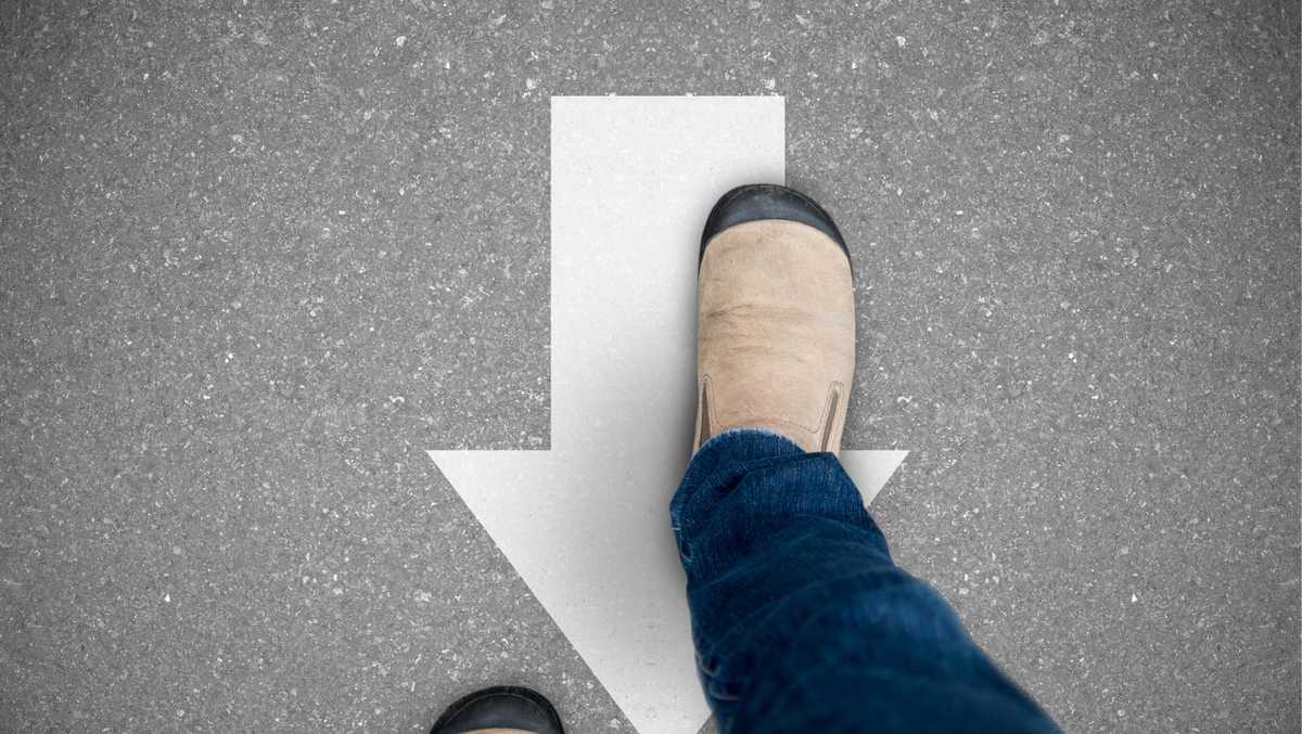 Are there health benefits to walking backward?