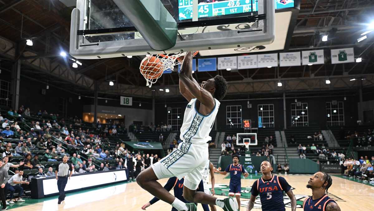 Tulane remains undefeated in conference play after routing UTSA