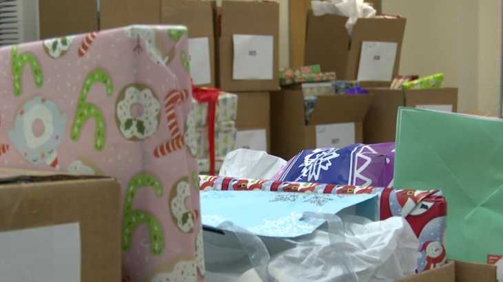 JCPS adopts hundreds of families for the holidays
