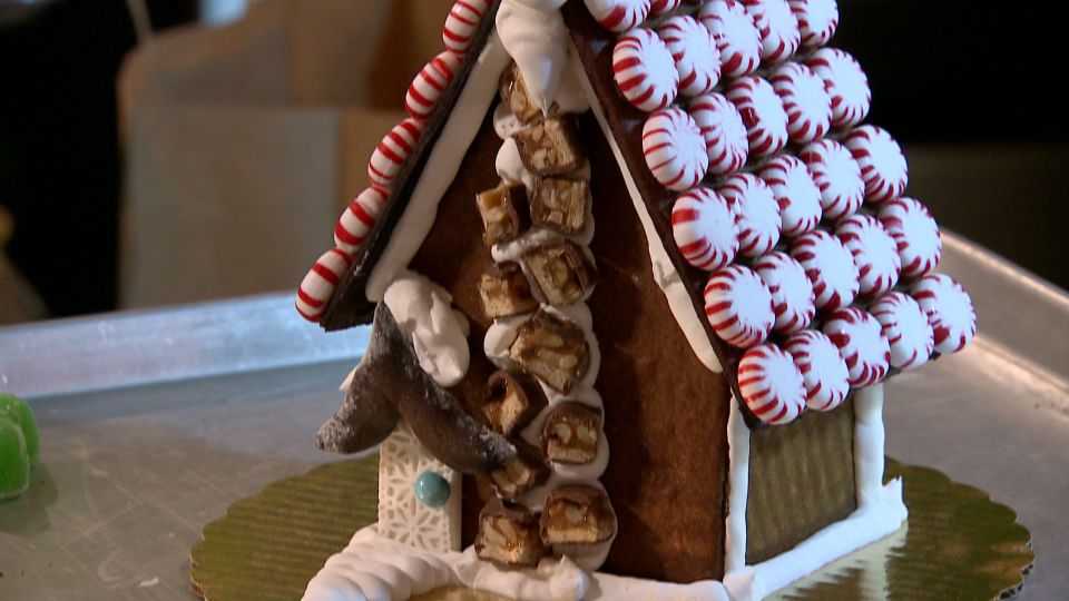 Monday, December 3rd: Gingerbread Amy