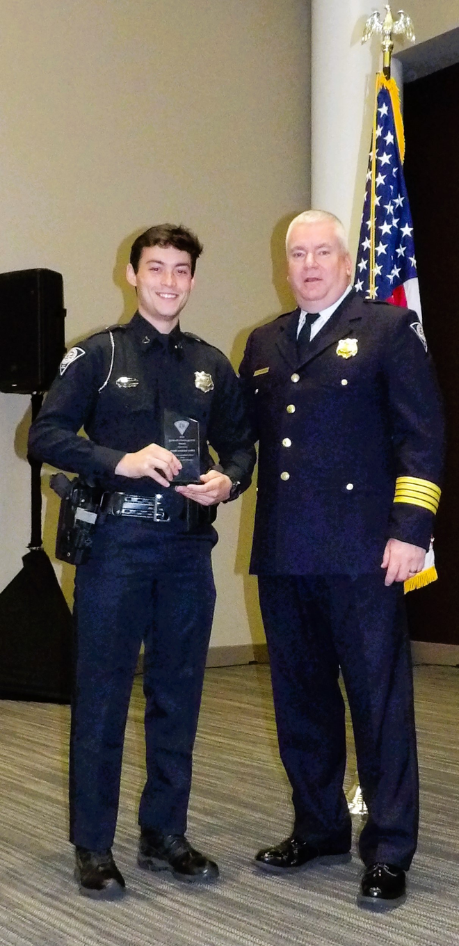 Sen. Tim Scott invites Greenville officer injured in fiery attack to ...