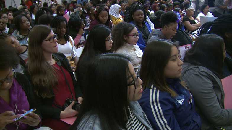 Girls across Milwaukee take field trip to meet women in local government